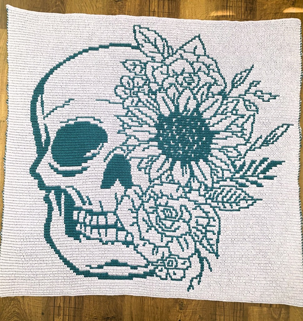 Blooming Skull Mosaic Crochet Pattern | Nerd Princess Designs